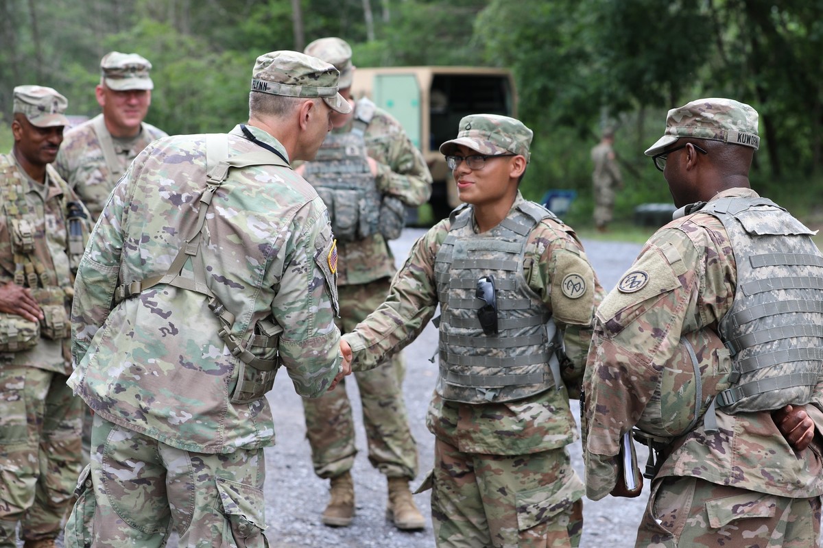NY Army National Guard Private 1st Class Brian Rosales a Westbury ...