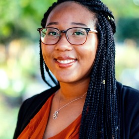 Maya Kelly's Instagram, Twitter & Facebook on IDCrawl