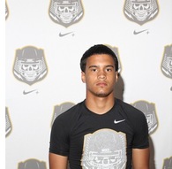 Raymond Araluce's Football Recruiting Profile