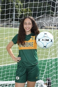 Nadia Edwards's Women's Soccer Recruiting Profile