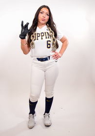 Giselle Ulloa's Softball Recruiting Profile