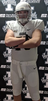 Joshua Guzik's Football Recruiting Profile