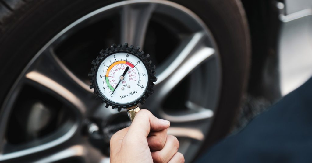 5 Dangers of Driving on Underinflated Tires