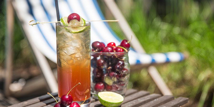 Cocktail Cherry rhum and cola - Véronique Cloutier