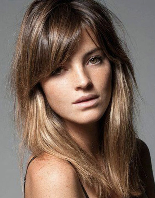 15 inspirations pour adopter la frange - Véronique Cloutier