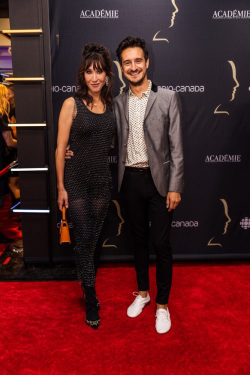 Prix Gémeaux 2022 : Les 25 plus beaux looks du tapis rouge