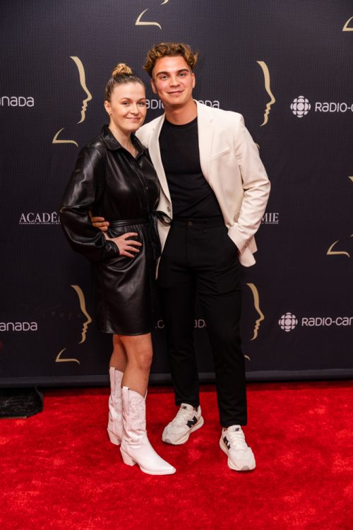 Prix Gémeaux 2022 : Les 25 plus beaux looks du tapis rouge