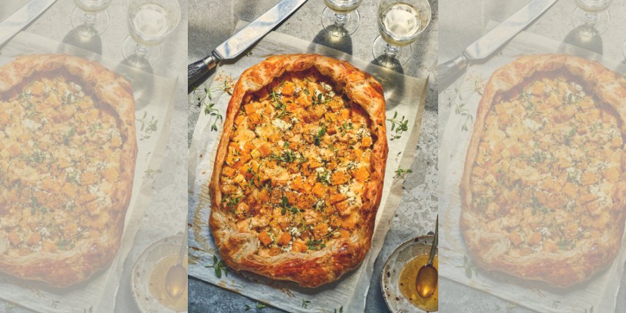 Tarte rustique à la courge, au gouda, au chèvre et aux fines herbes