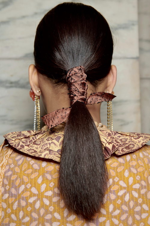 Coiffure : Chic, la queue de cheval!
