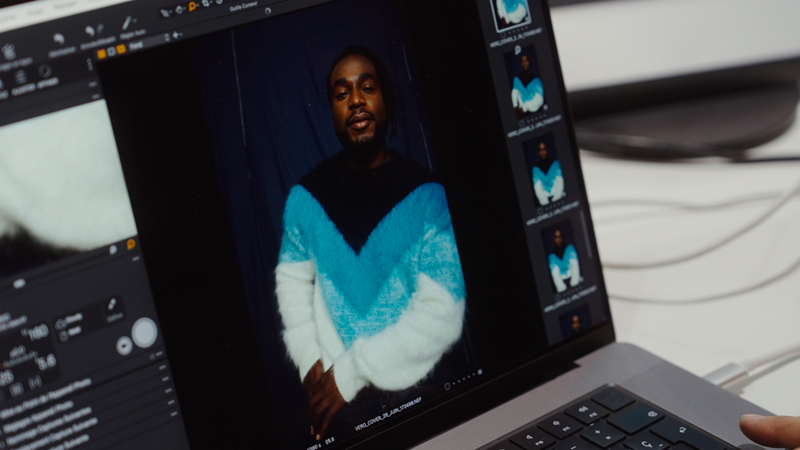 15 photos inédites des coulisses du plus récent magazine VÉRO