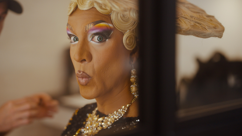 15 photos inédites des coulisses du plus récent magazine VÉRO