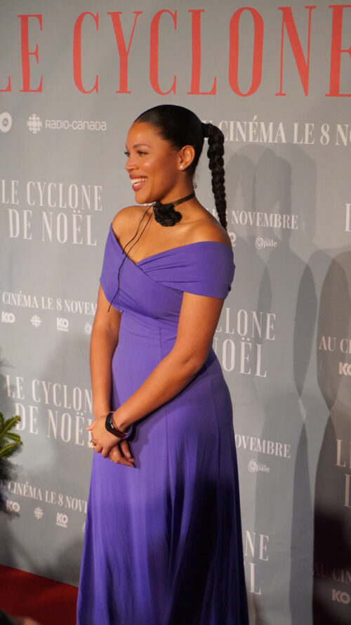 Tapis rouge du film Le cyclone de Noël avec Véronique Cloutier