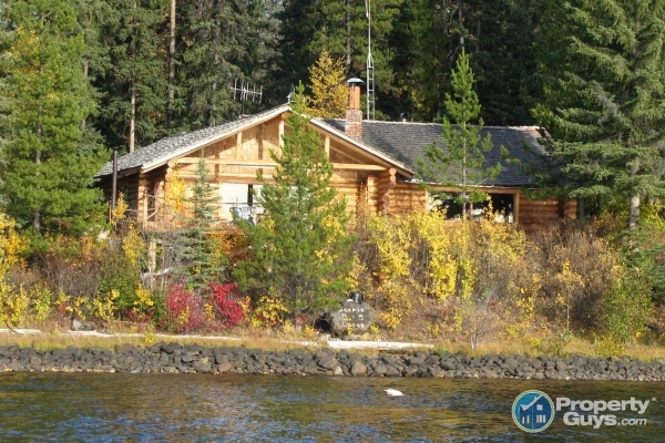 Private Sale: Babine Lake, Granisle, British Columbia - PropertyGuys.com