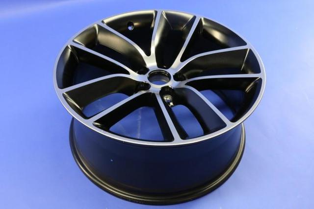 Wheels, Tires and Hardware for 2018 Dodge Challenger | Mopar Estores