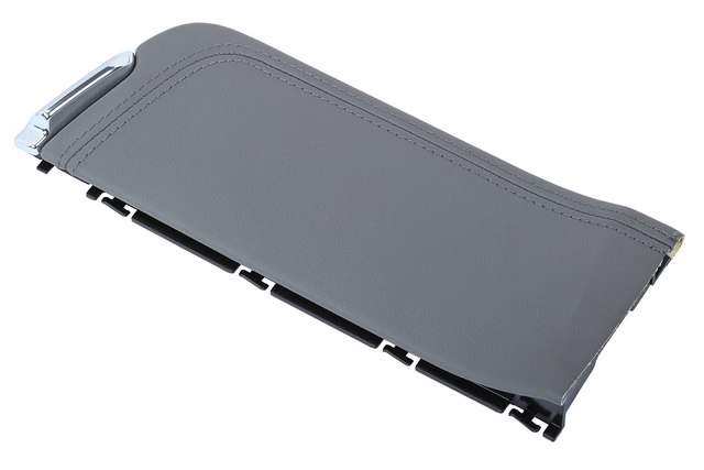 2017-2019 Cadillac XT5 Dark Titanium Front Floor Console Cup Holder ...