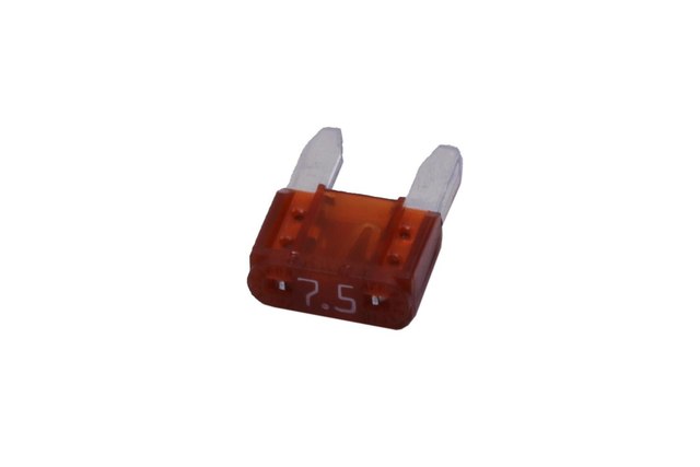 Fuses - Genuine GM Parts | GMPartsDirect.com
