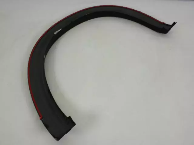 Moldings and Ornamentation for 2010 Dodge Ram 1500 | Mopar eStore