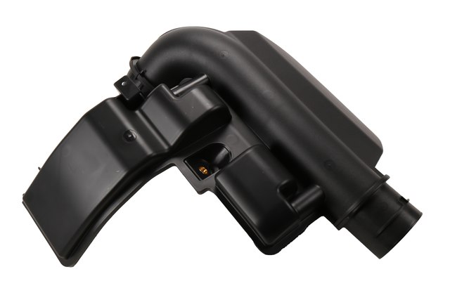 2018-2019 Buick LaCrosse Air Cleaner Outlet Resonator 84379640 ...