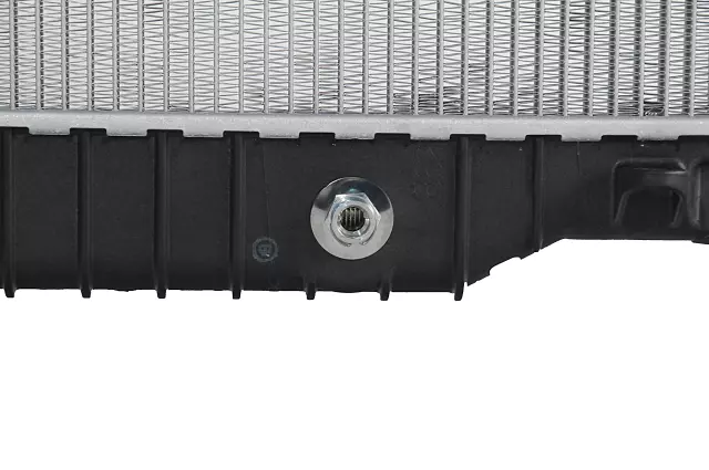 2002-2009 GM Radiator 15196385 GM | GMPartsDirect.com