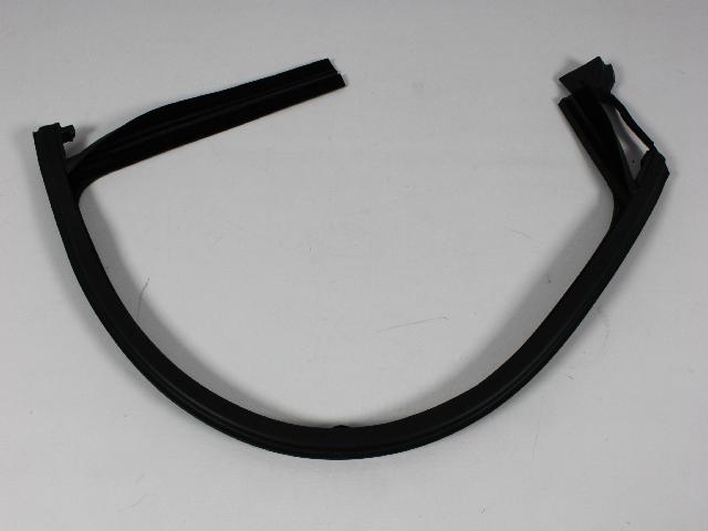 2012-2019 Fiat 500 Front Door Glass Run Weatherstrip, Left 68070049AI ...
