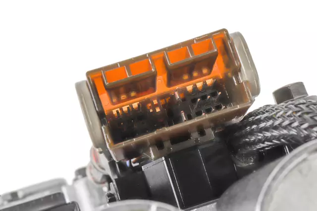 2021-2023 GM Automatic Transmission Valve Body 24047995 | TascaParts.com