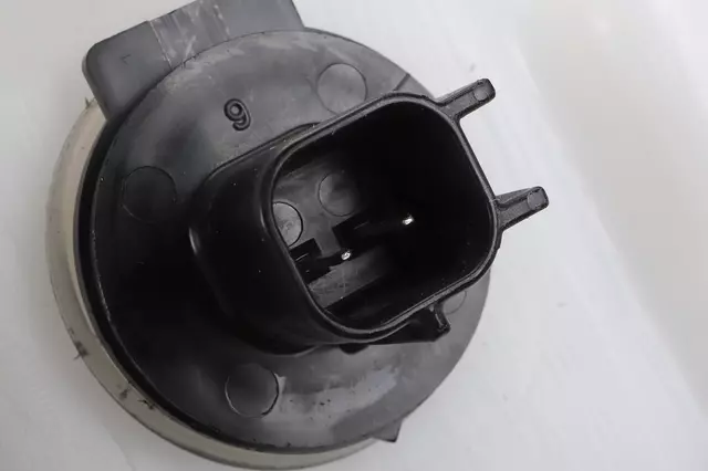 2015-2019 GM Container (Replaces Part Number 23283668) 84763629 GM ...