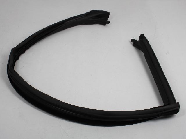 2008-2022 Dodge Challenger Front Door Glass Run, Right 4575890AK ...