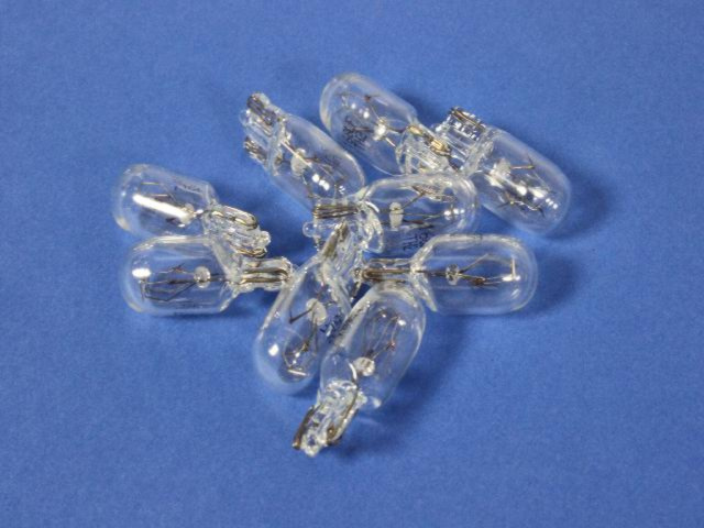 L0000168 - Bulb, Side Marker, License Lamp - 2001-2020 Mopar | Mopar ...