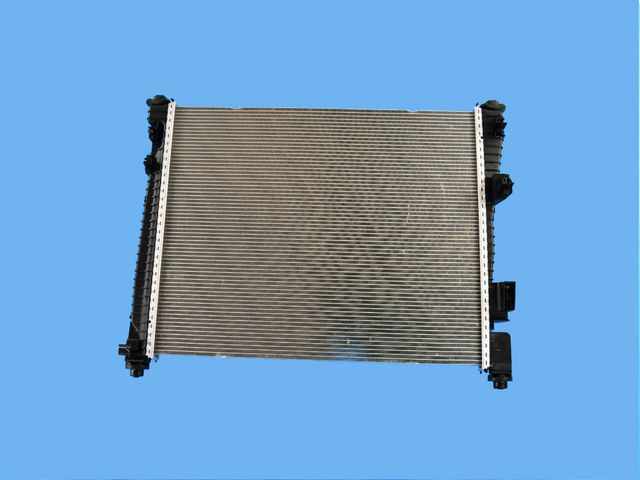 Shop OEM Radiators | Mopar Factory Parts Warehouse
