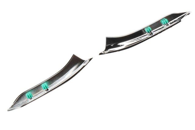 2013-2019 Cadillac XTS Wheel Spoke Trim Insert 22908771 | GMPartsDirect.com