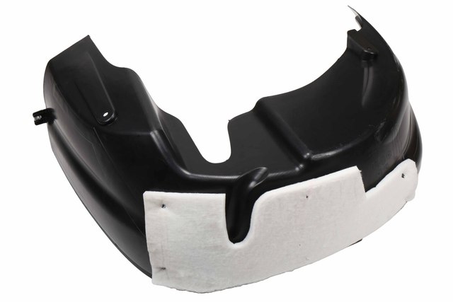 23483776 - OEM GM Wheelhouse Liner | GMPartsCenter.net | GM Parts Center