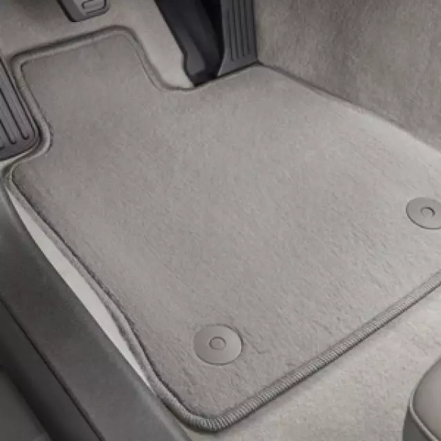 Floor Mats for 2023 Chevrolet Camaro | GMPartsDirect.com