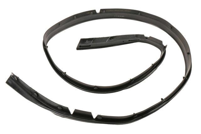 2016-2019 Chevrolet Volt Hood Front Edge Weatherstrip 23359656 ...