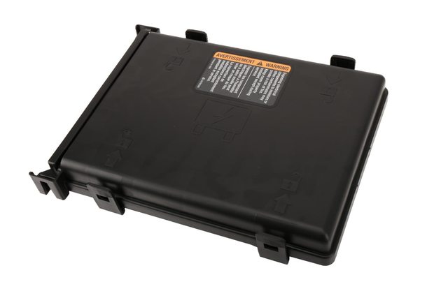 Accessory Wiring Junction Block Cover 23162198 | GMPartsDirect.com