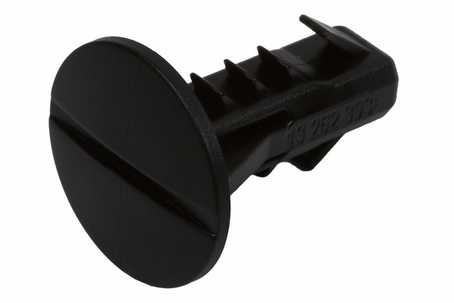 2013-2016 Chevrolet Air Deflector Clip 13262393 | GMPartsDirect.com