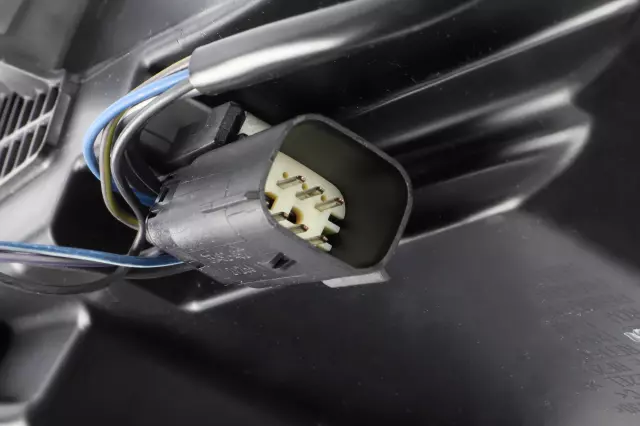 GM Car Headlights For Sale | GM Parts Direct | GMPartsDirect.com