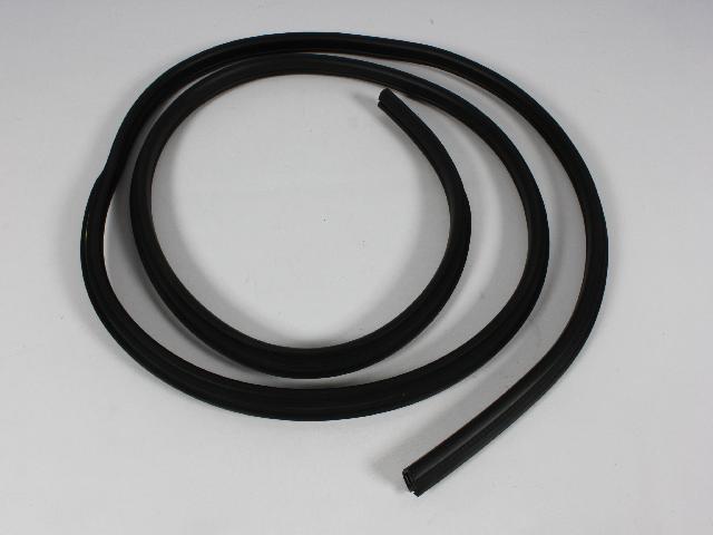 Weatherstrips and Seals for 2005 Dodge Ram 1500 | Mopar Estores