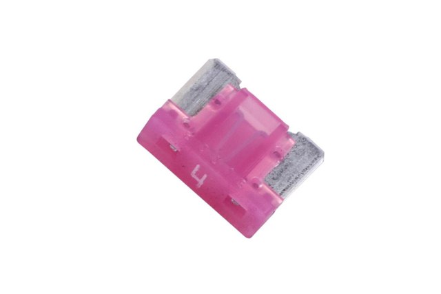 Fuses - Genuine GM Parts | GMPartsDirect.com