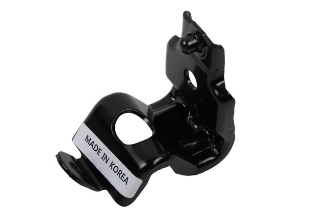 2011-2017 GM Radiator Mount Bracket 13239137 | GMPartsDirect.com