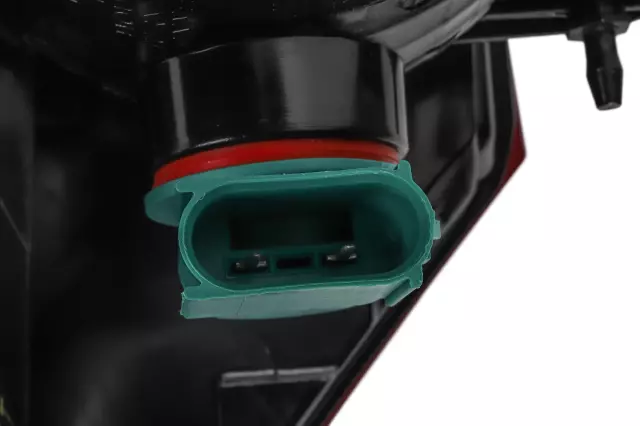 2018-2021 Chevrolet Equinox Rear Passenger Side Stop Lamp 84769836 GM ...