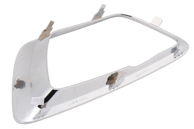 2015-2020 Chevrolet Colorado Front Driver Side Bumper Fascia Molding ...