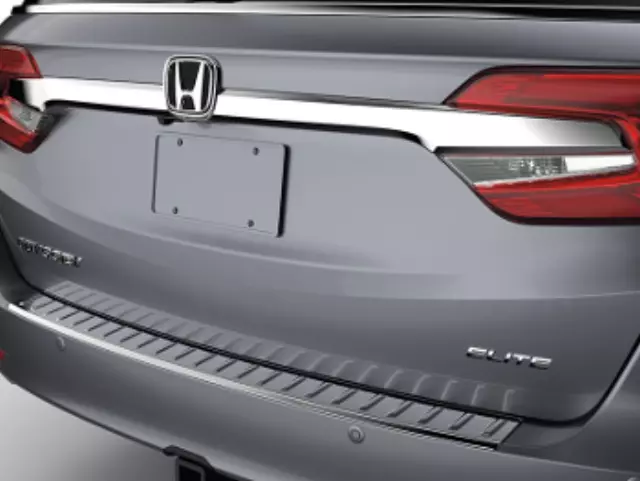 08P01-THR-100 - Rear Chrome Bumper Protector 2018-2025 Honda Odyssey ...