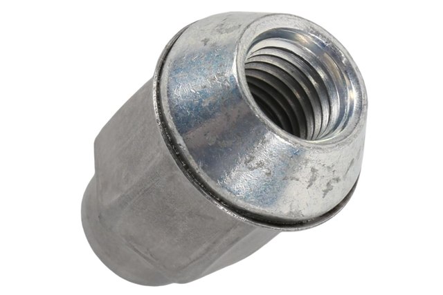 09598708 - Wheel Lug Nut with Stainless Steel Cap 1984-2023 GM | GMPartsNow