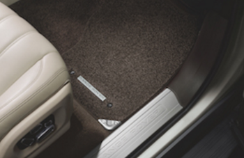 Floor Mats | LandRoverLakeBluff
