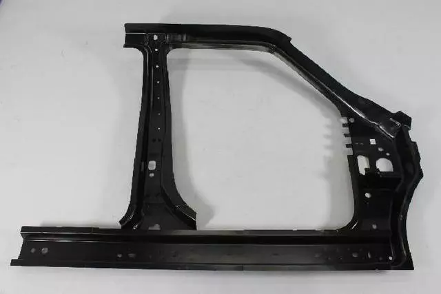 Aperture Panel and Pillar Supports for 2014 Jeep Patriot | Mopar Parts ...