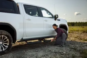 85554009 - Removable Assist Steps 2024-2025 GM | Chevrolet Parts Direct