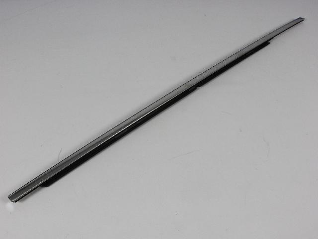 Moldings and Ornamentation for 2015 Chrysler 300 | Mopar Wholesale Parts