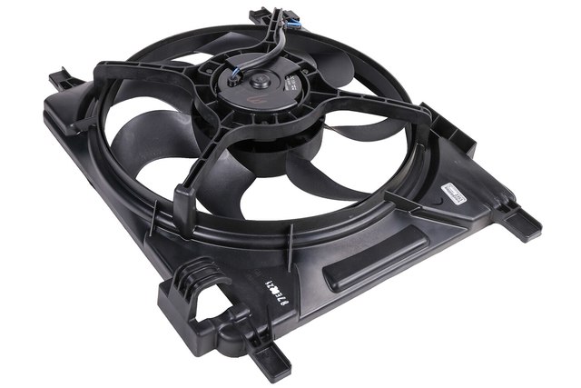 2013-2015 Chevrolet Spark Engine Cooling Fan 95942353 | GMPartsDirect.com