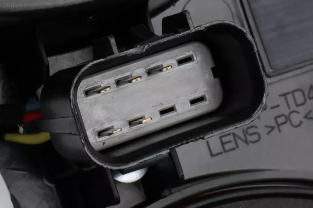 2015-2020 Chevrolet Driver Side Headlamp 84388592 GM | GMPartsDirect.com