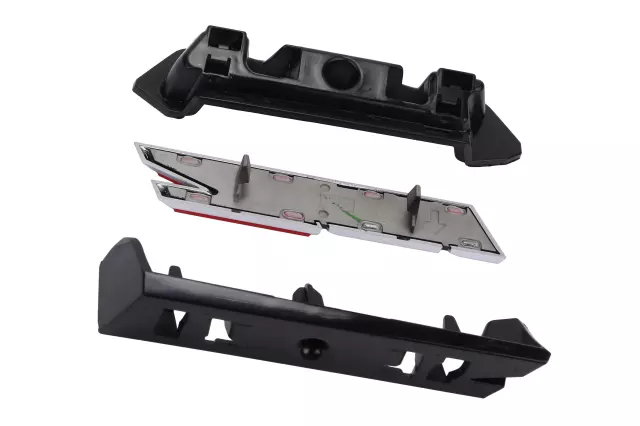 2019-2022 Chevrolet Front Grille Insert 84233612 | GM Parts Center